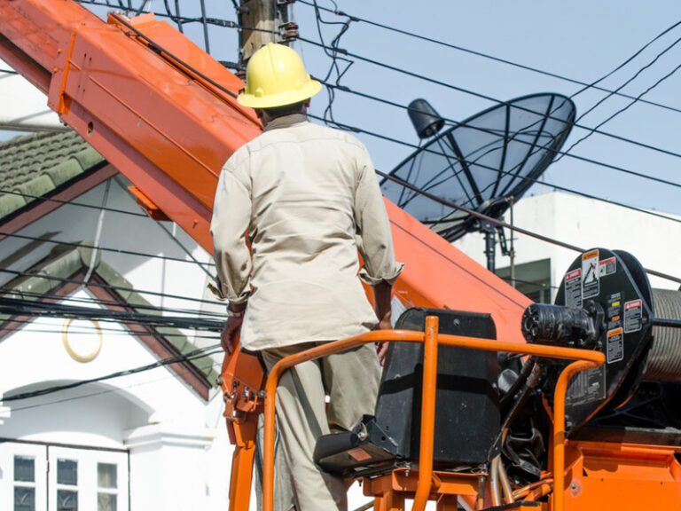 What is stay wire? - Yifang Electric Group Inc.